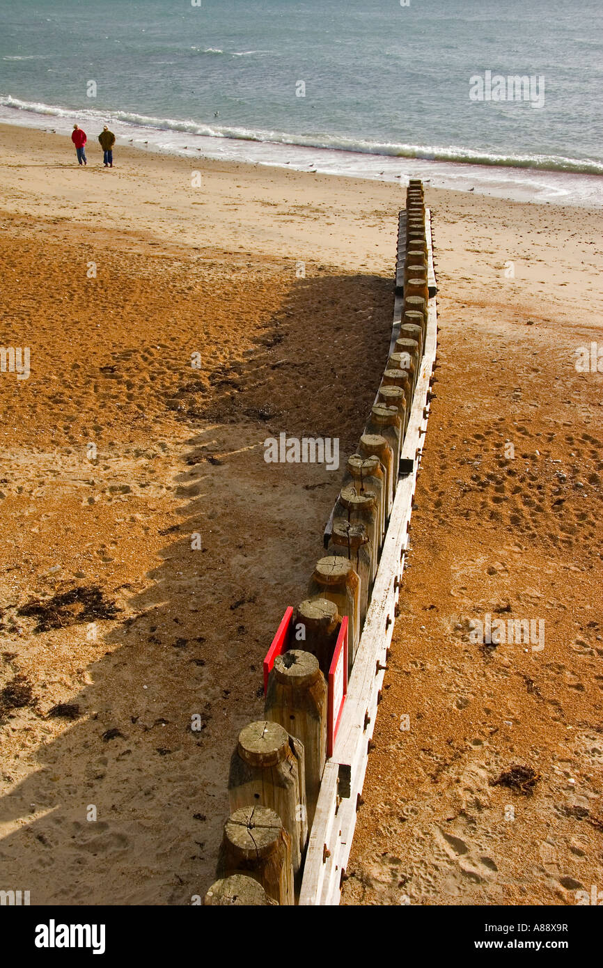 The groyne on Ventnor Beach, Isle of Wight Stock Photo - Alamy