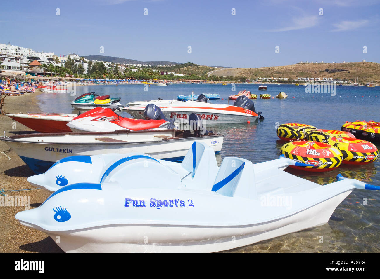 Pedaloes turkey hi-res stock photography and images - Alamy