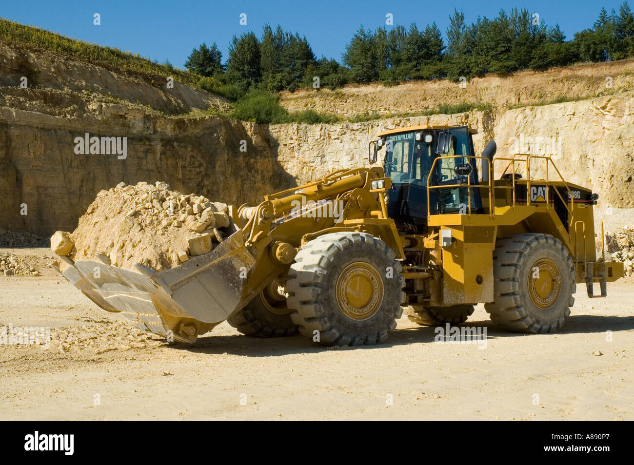 Cat 988G wheeled loader at a sandstone quarry in Yorkshire, England, UK ...