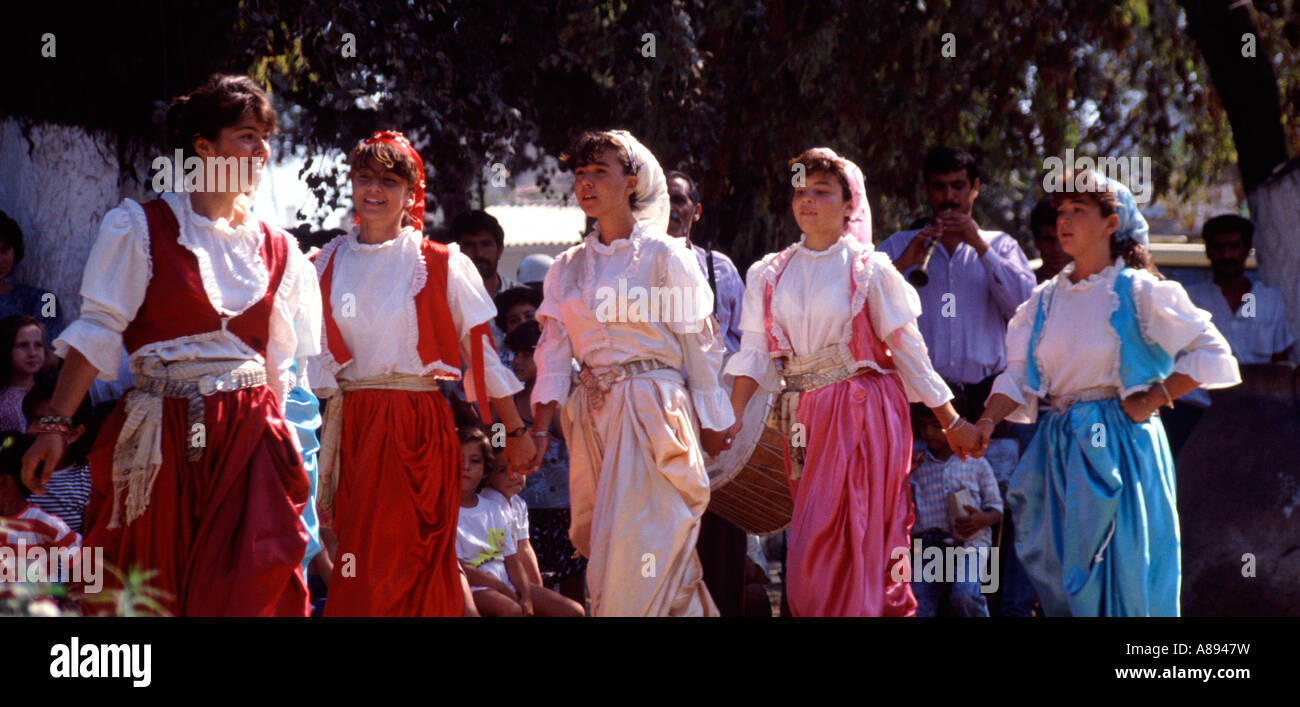 Turkish woman performing a folk dance Stock Photo - Alamy