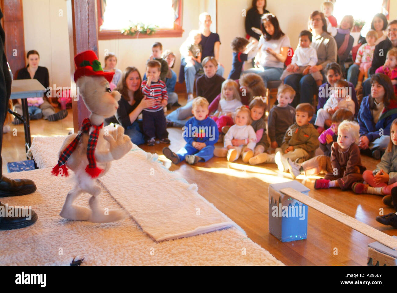 USA A puppet show for preschool aged kids in Fairfax Virginia Stock ...