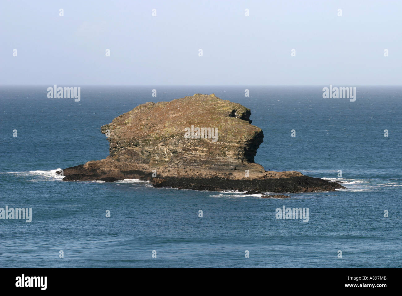Gull Rock, Portreath, Cornwall, England, UK Stock Photo - Alamy