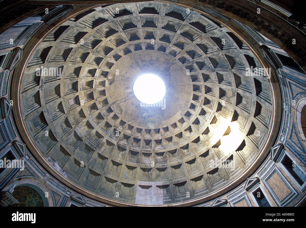 The interior of the pantheon, rome hi-res stock photography and images ...