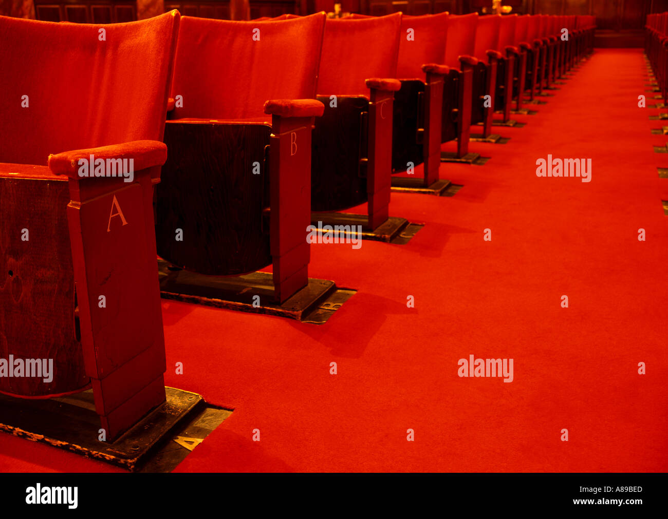 Theatre seats hi-res stock photography and images - Alamy