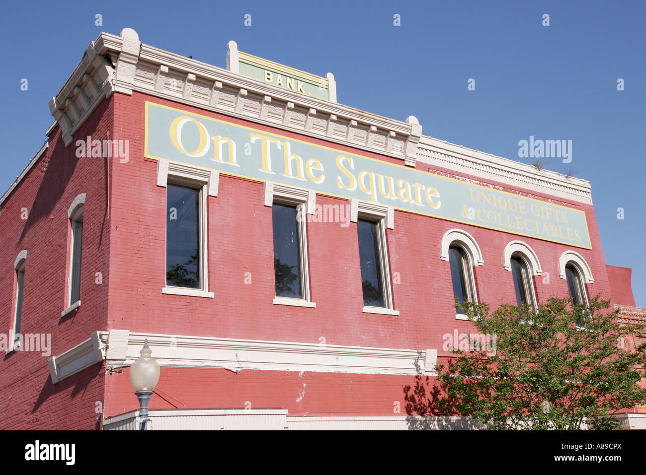 Monroeville Alabama,Courthouse Square,building architecture,visitors ...