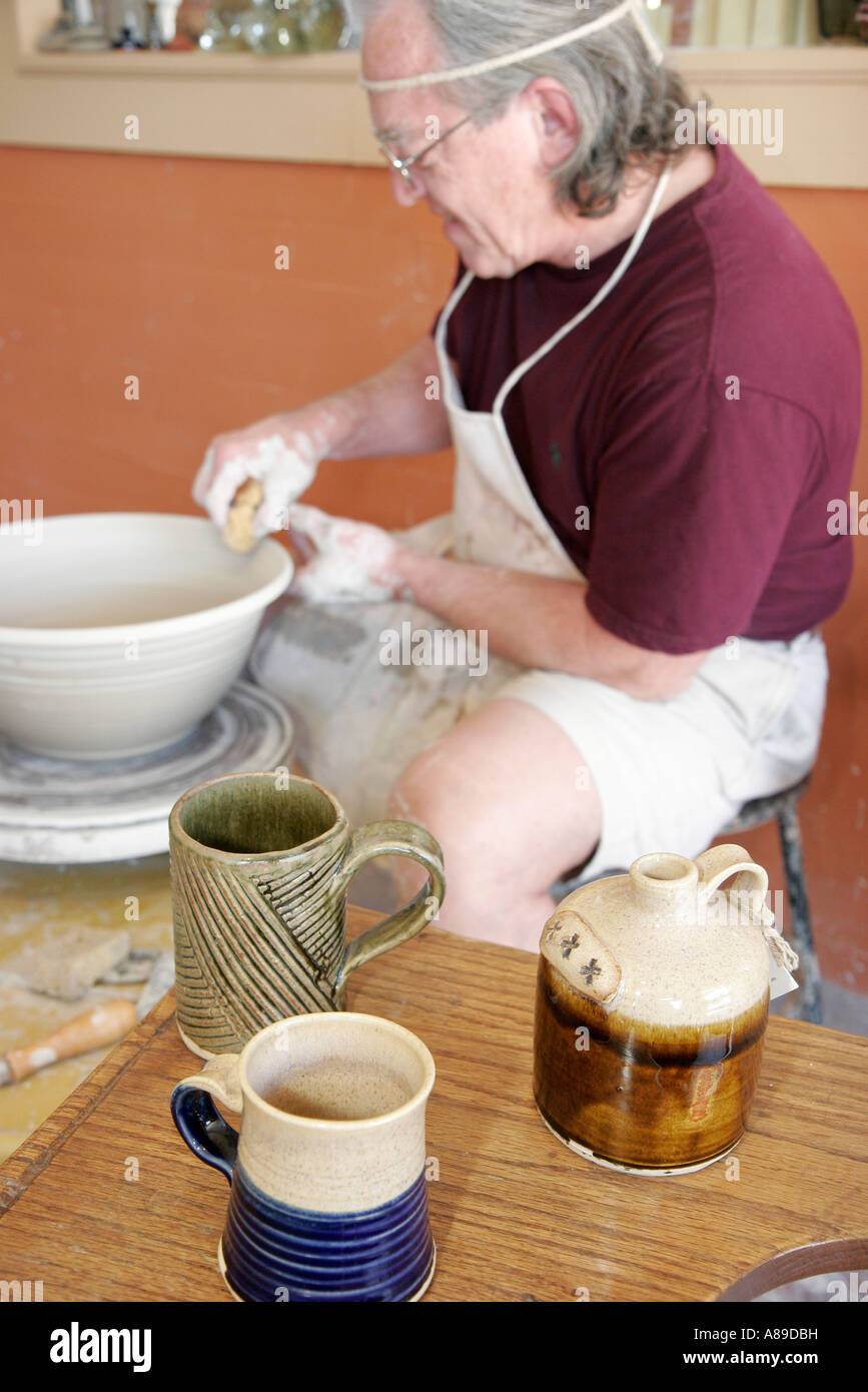 Monroeville Alabama,Pottery by Williams,art artwork,artist,clay,wheel ...