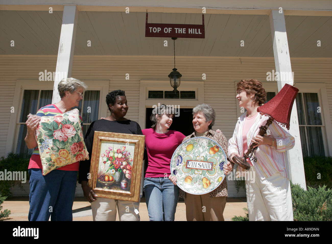 Alabama Monroe County,Perdue Hill,Top of the Hill,antiques,collectibles ...