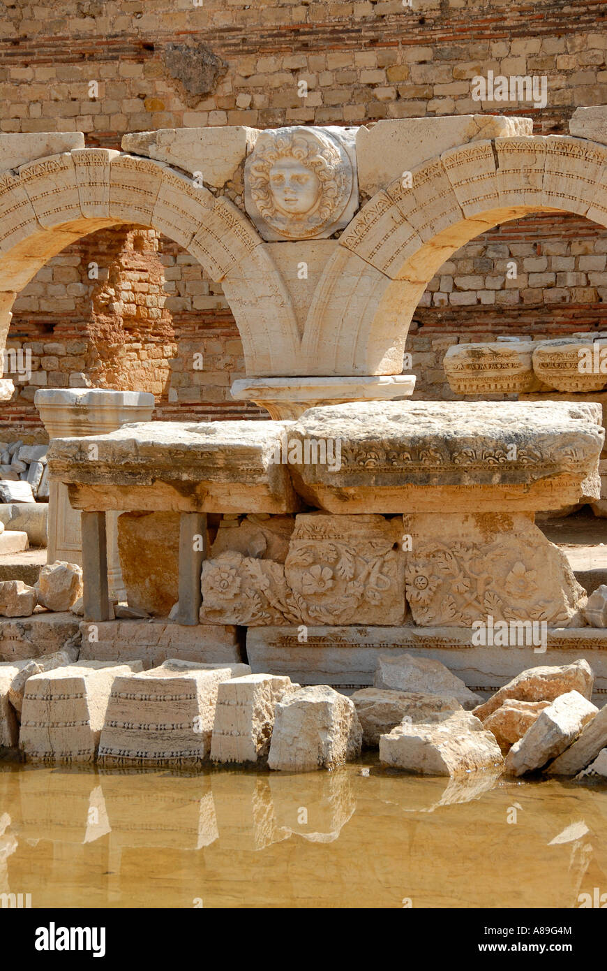 Medusa forum ruins leptis magna hi-res stock photography and images - Alamy