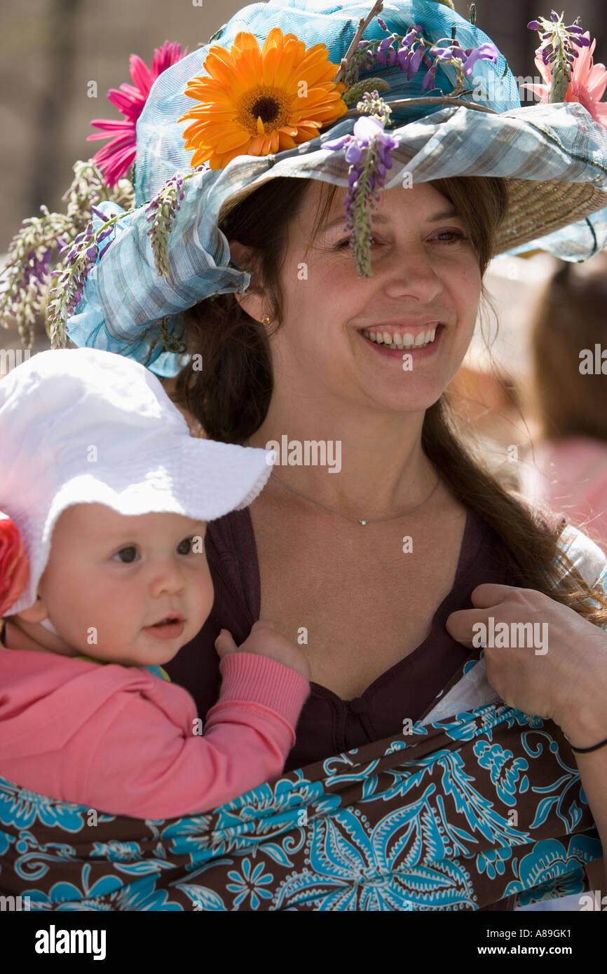scene from New York's Easter parade on 5th avenue Stock Photo - Alamy