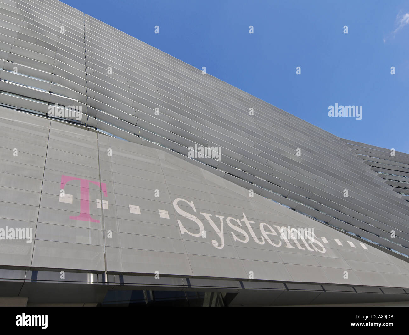 Vienna t mobile building t center st hi-res stock photography and ...