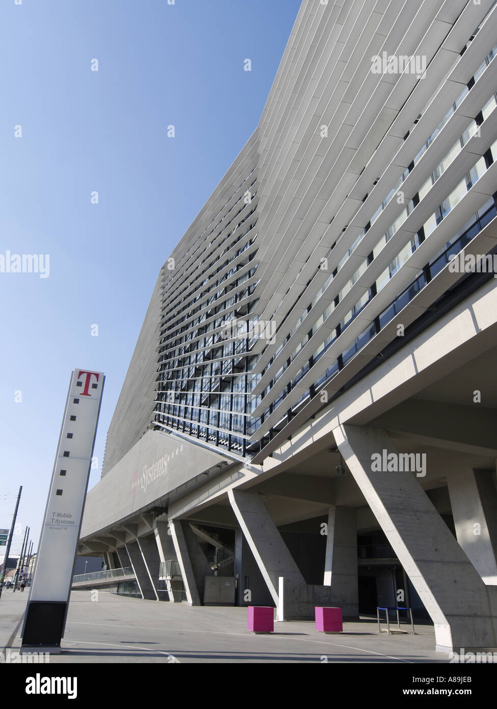 Vienna, T-Mobile building, T-Center St. Marx, Architektur Consult ZT ...