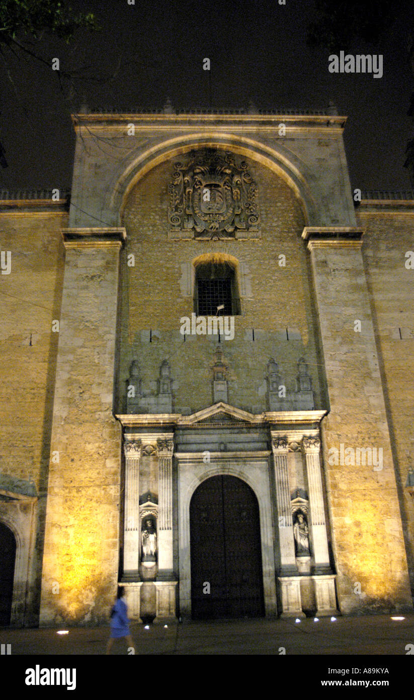 Merida Yucatan Mexico Cathedral; at night Stock Photo - Alamy