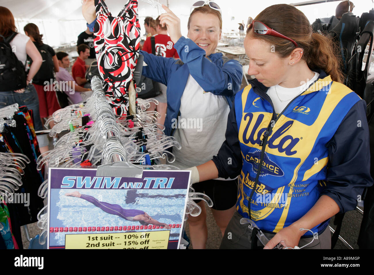 Ucla team hi-res stock photography and images - Alamy