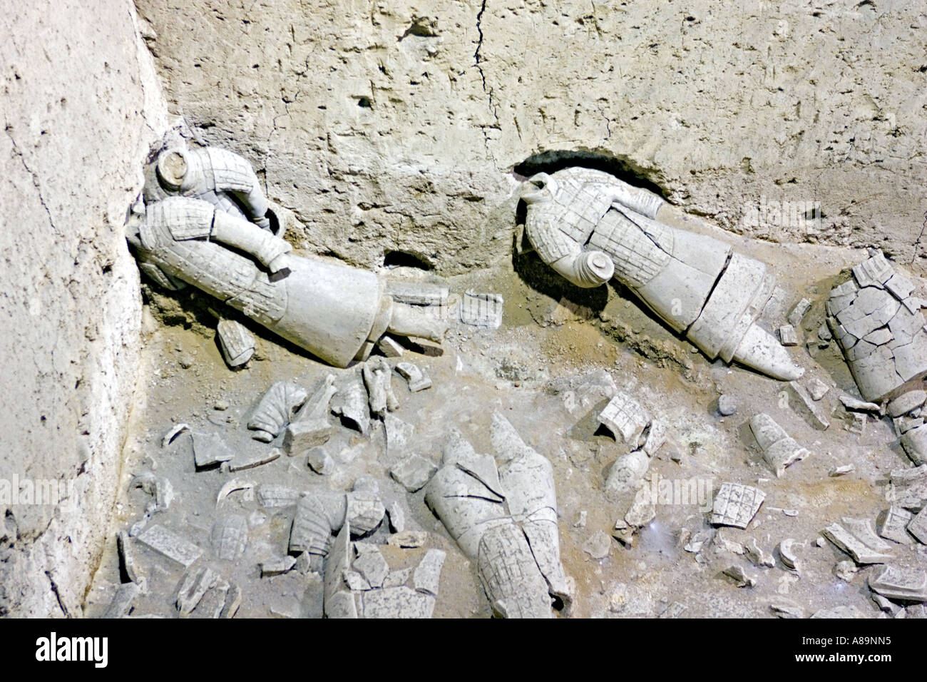 CHINA XIAN Broken clay soldiers in pit number two of the Army of ...
