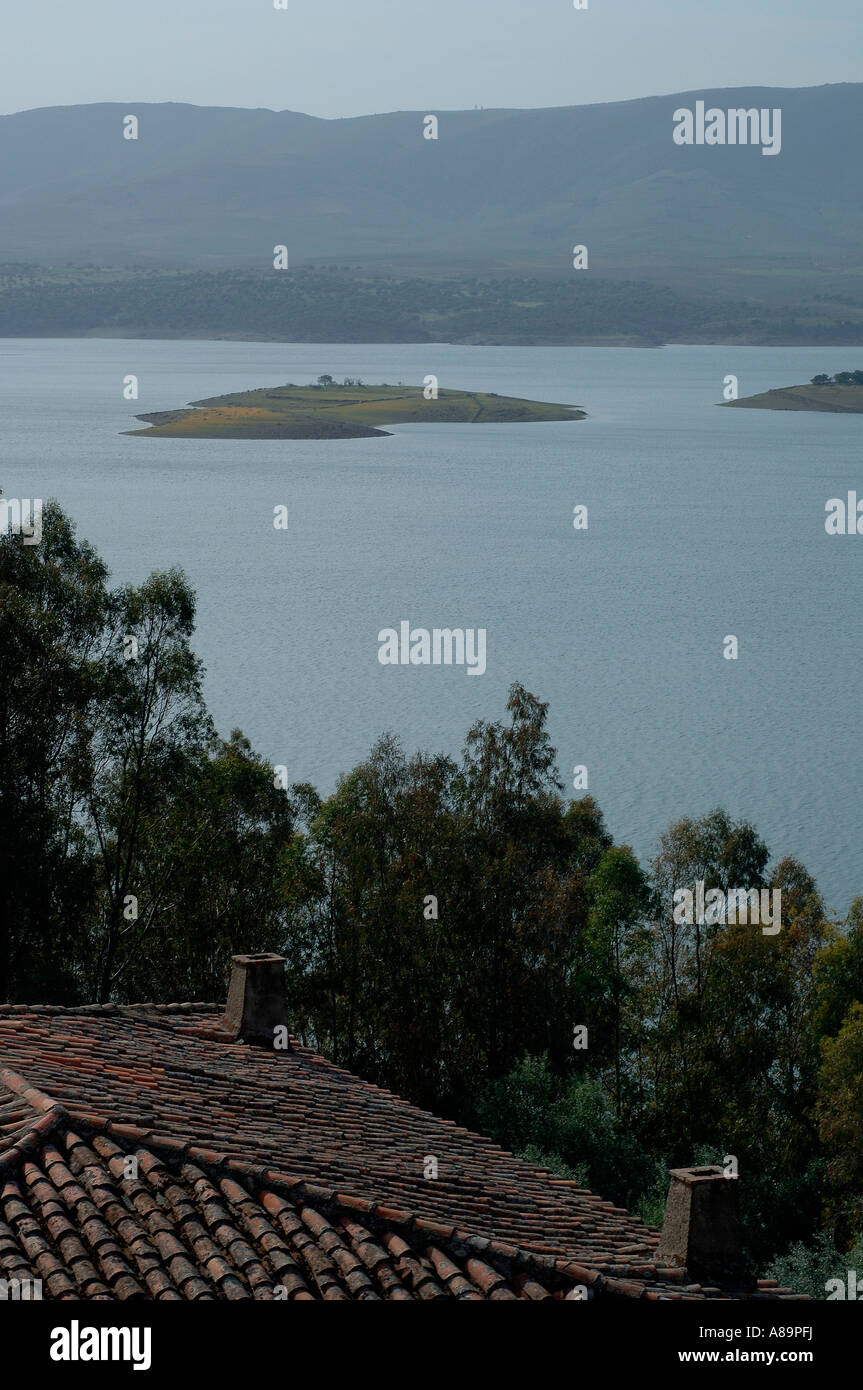 The lake of Granadilla in Cáceres Spain Stock Photo - Alamy