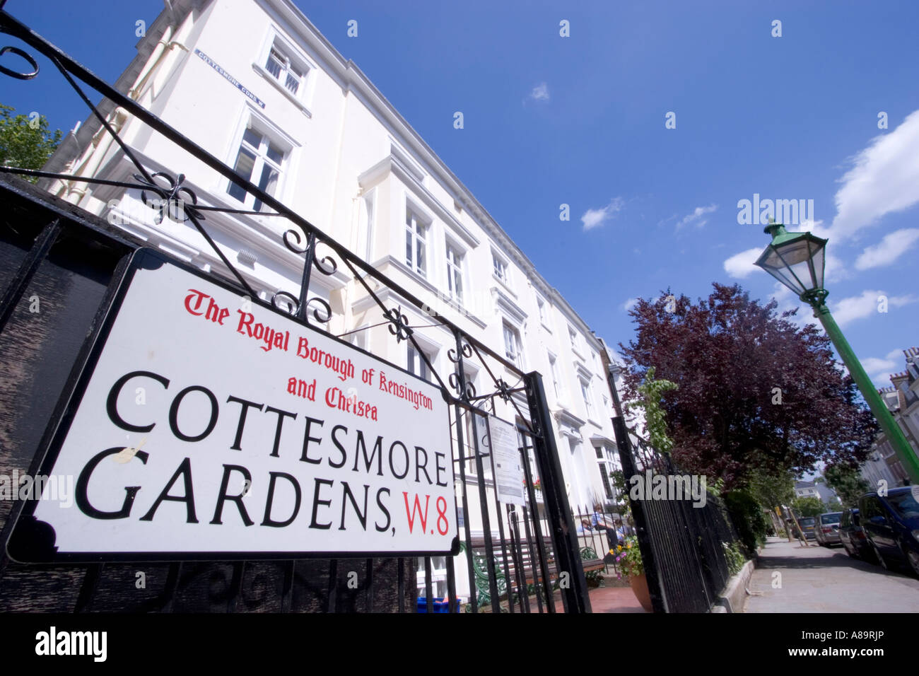 Cottesmore gardens hi-res stock photography and images - Alamy