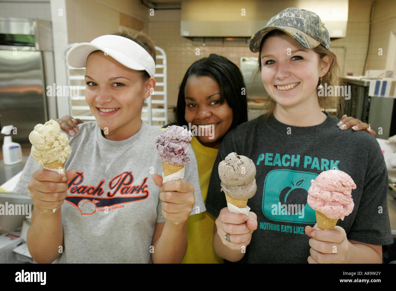 Peach park clanton alabama hi-res stock photography and images - Alamy