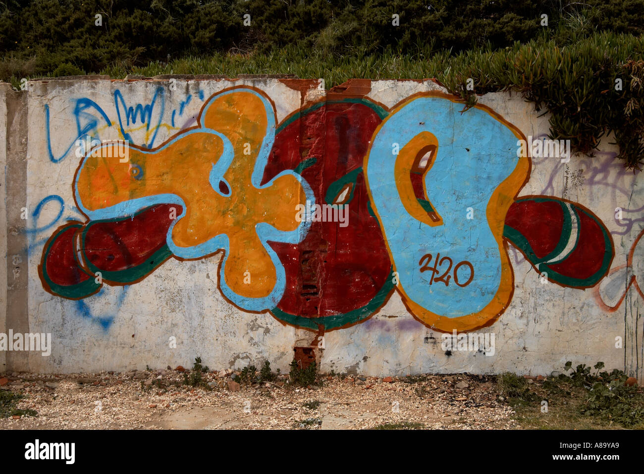 Graffiti numbers hi-res stock photography and images - Alamy
