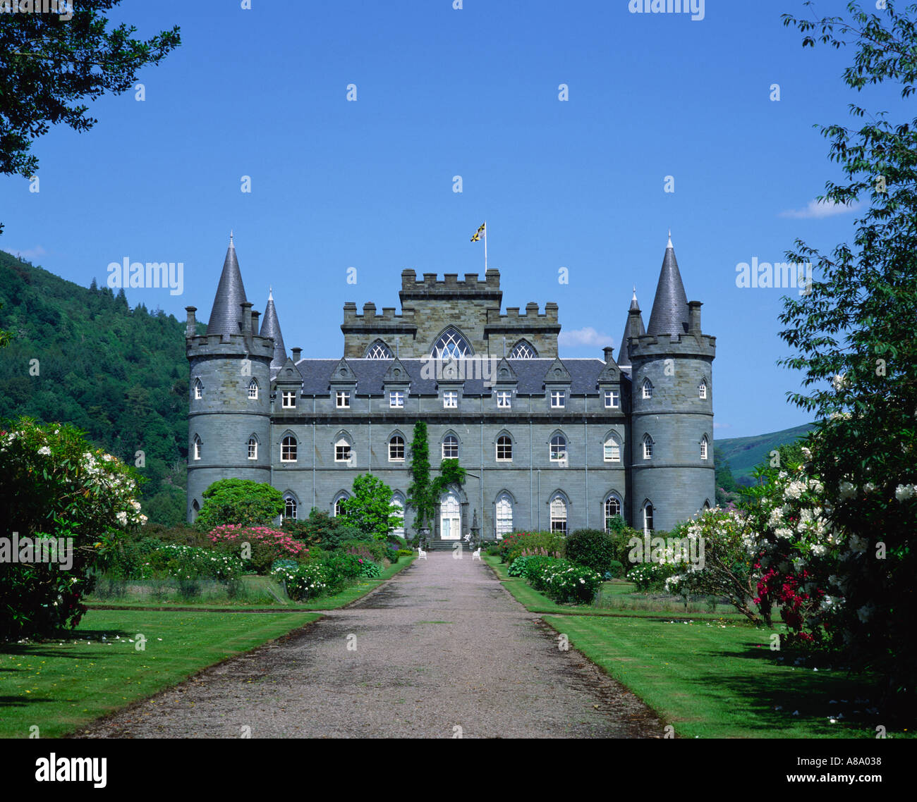 Inverary castle hi-res stock photography and images - Alamy