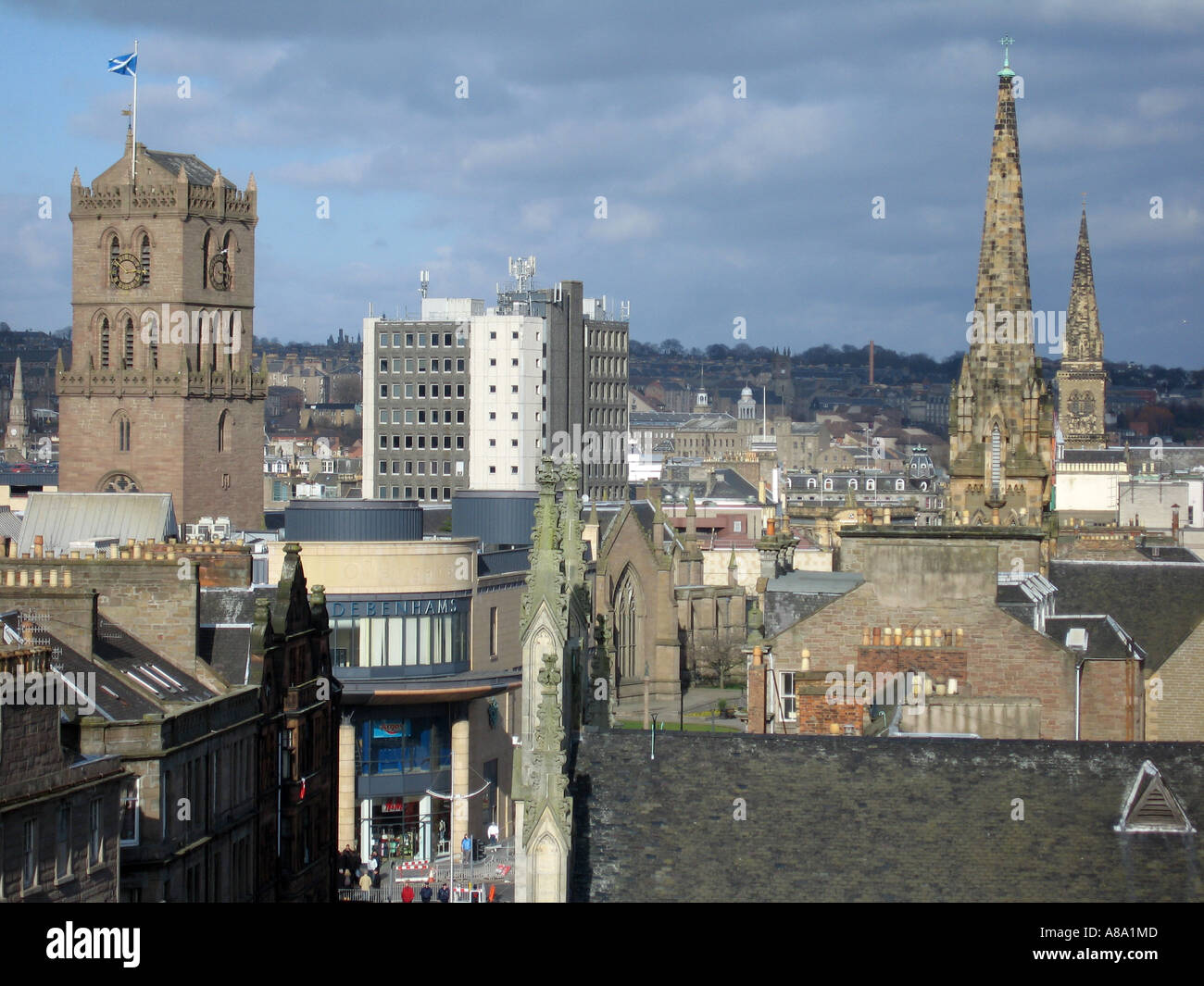Dundee Town Centre Scotland Uk High Resolution Stock Photography and ...