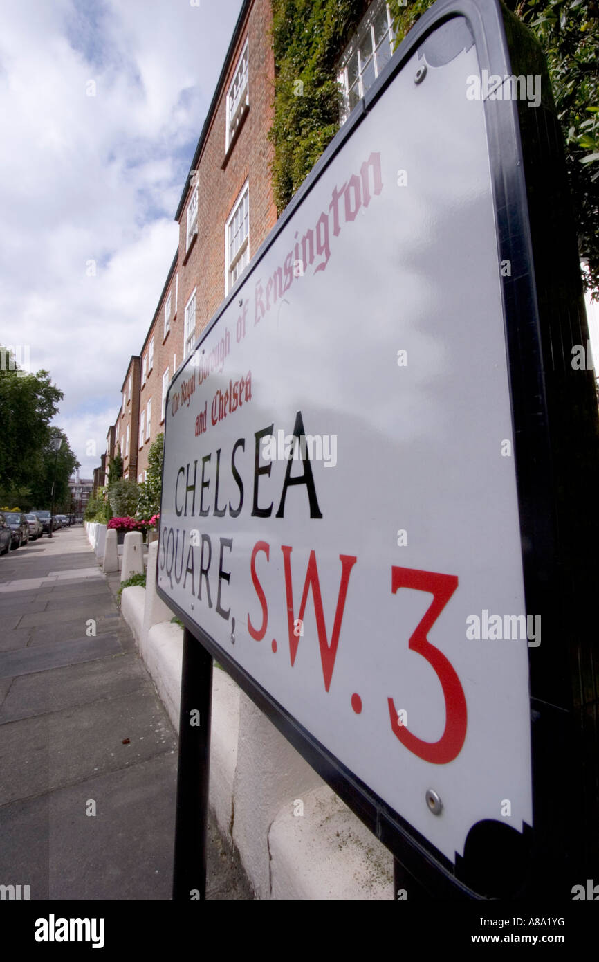 Road sign for Chelsea square SW3 one of the most expensive areas in ...
