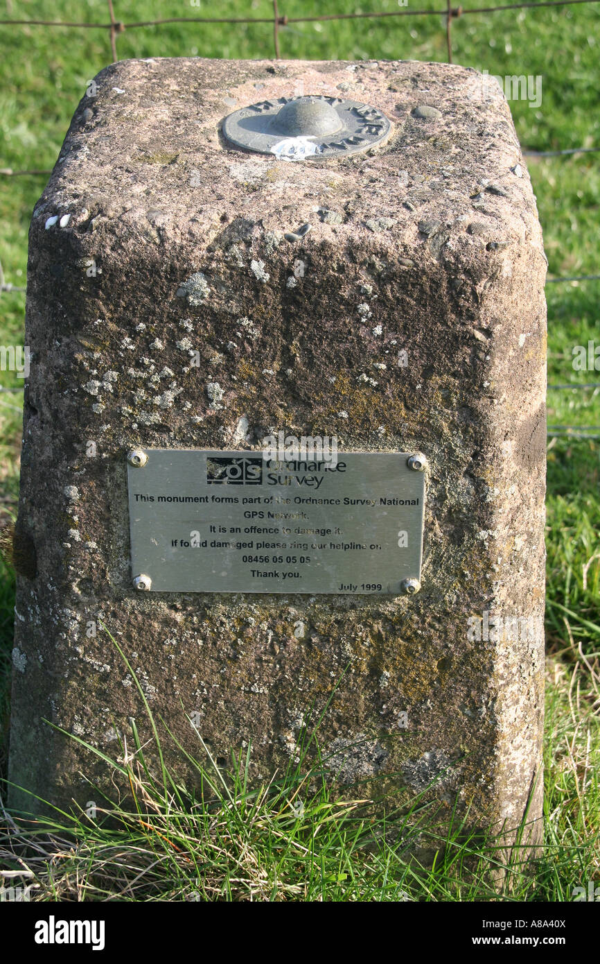 Ordnance survey monument hi-res stock photography and images - Alamy