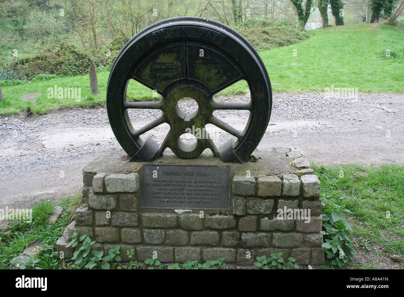 Plaque sculpture in ironbridge gorge hi-res stock photography and ...