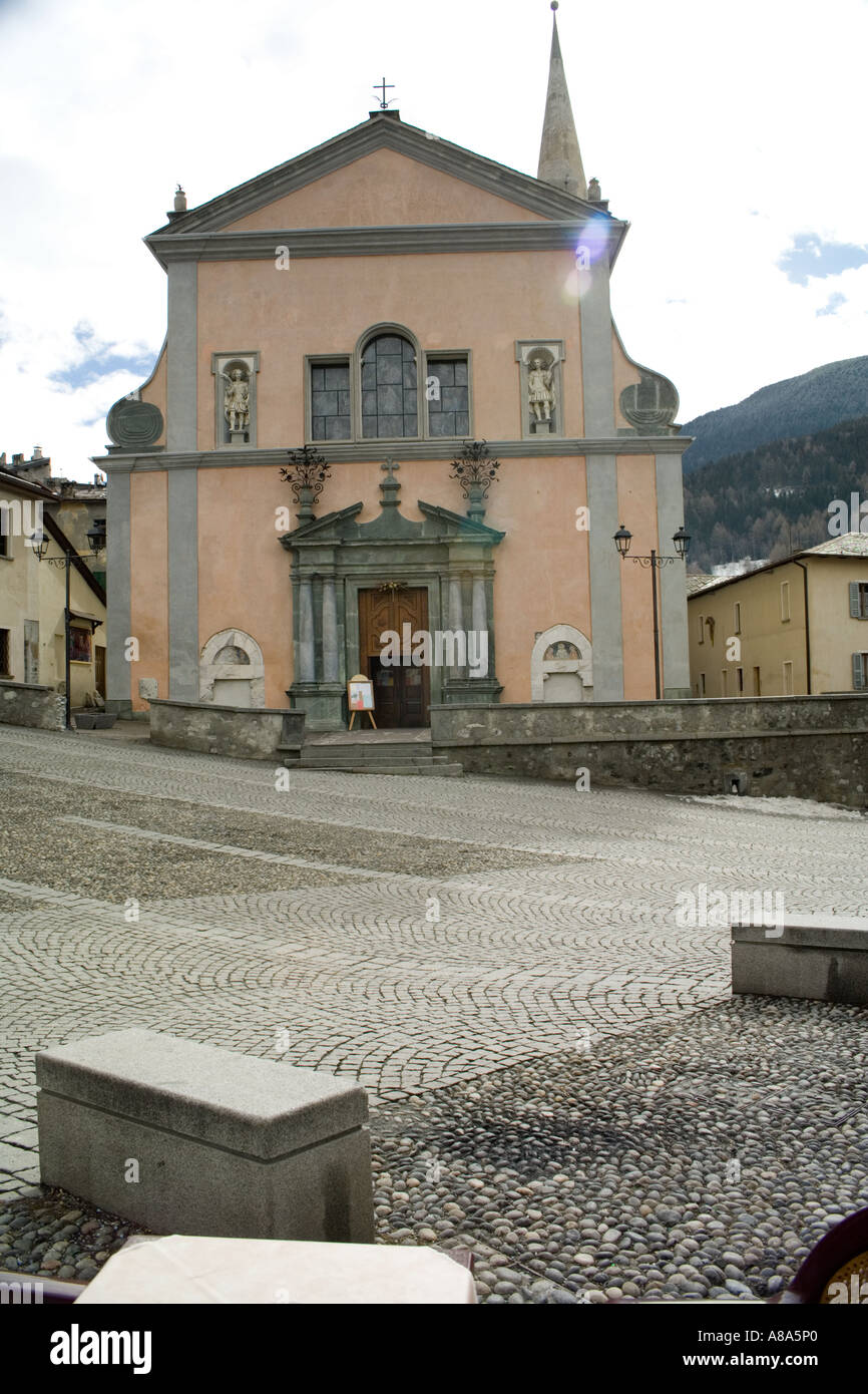 Bormio Piazza del Querc with its church, Italy. Chiesa Collegiata dei ...