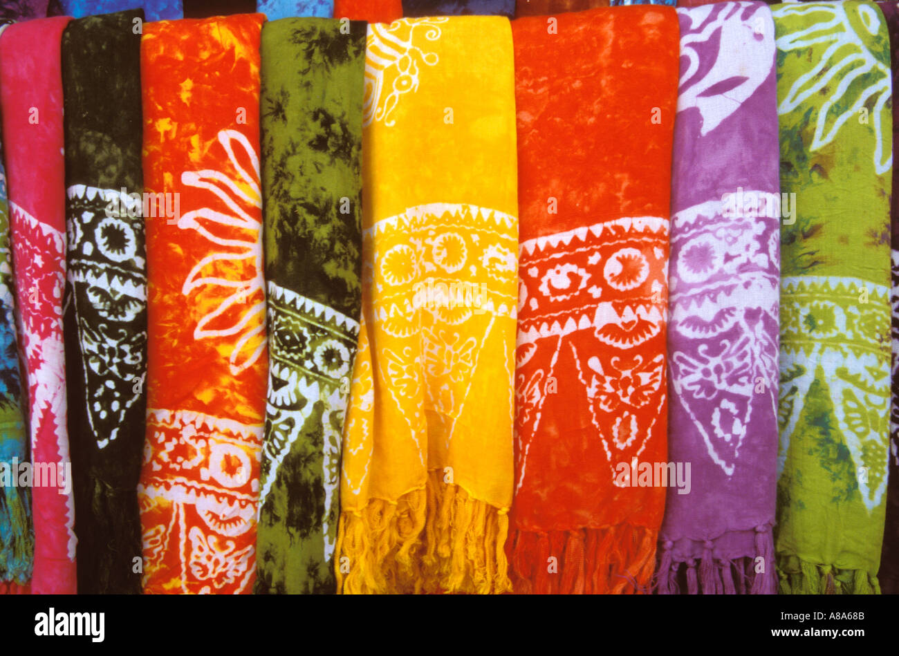 Colourful sarongs hi-res stock photography and images - Alamy