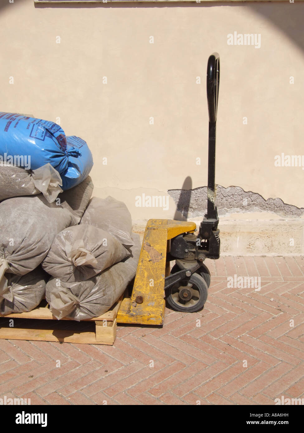 loaded trolley on building site Stock Photo - Alamy