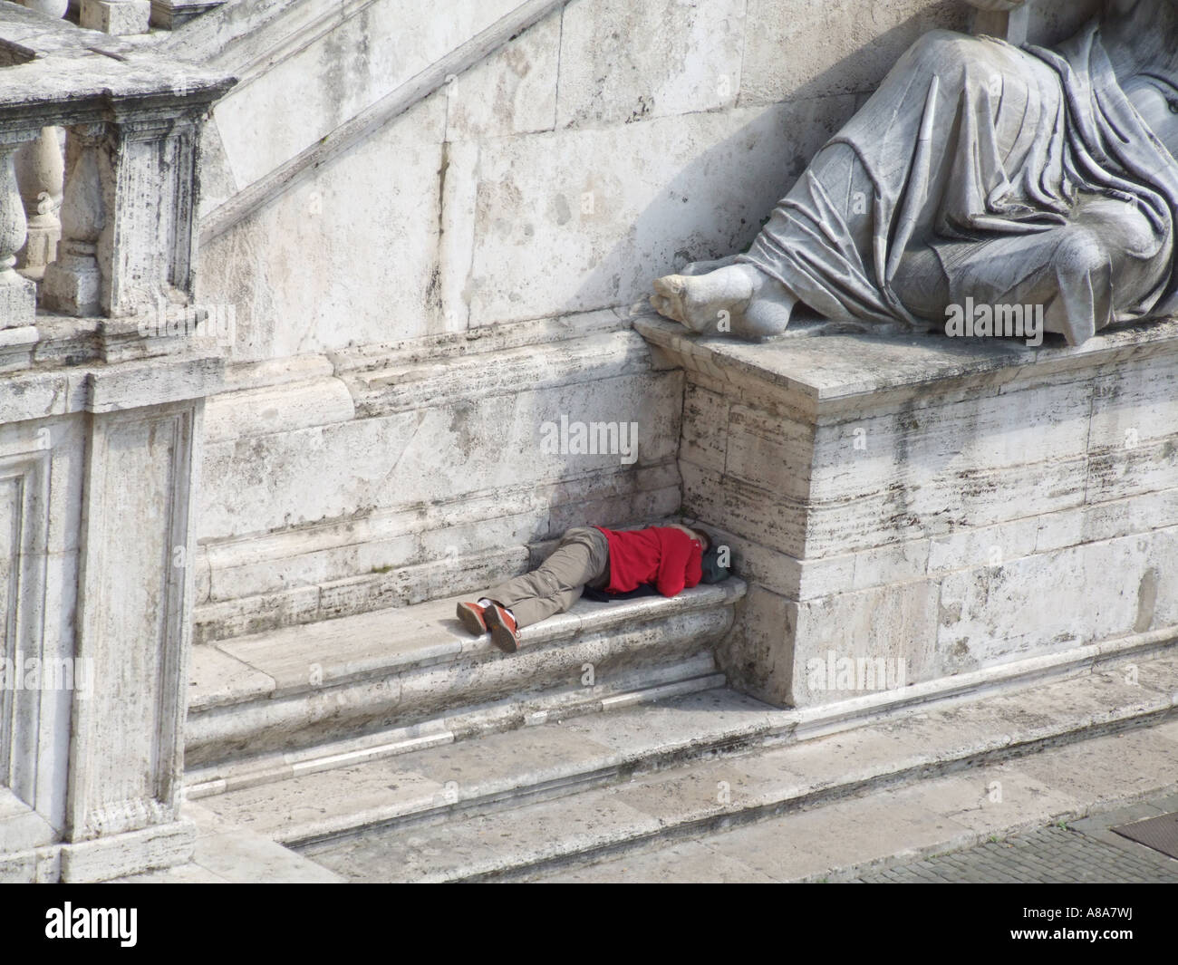 Solo traveller rome hi-res stock photography and images - Alamy