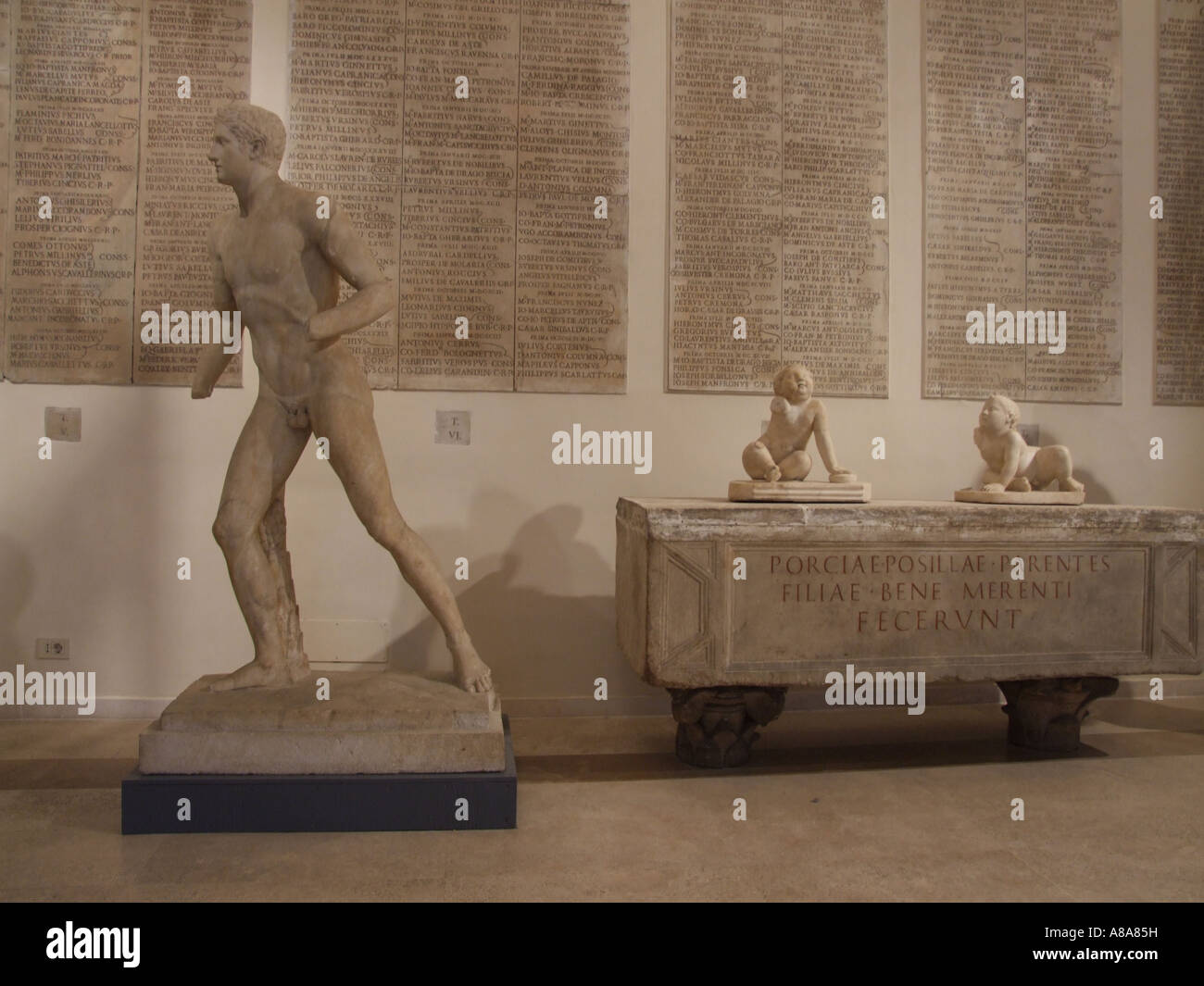 statues at the musei capitolini museum in rome Stock Photo - Alamy