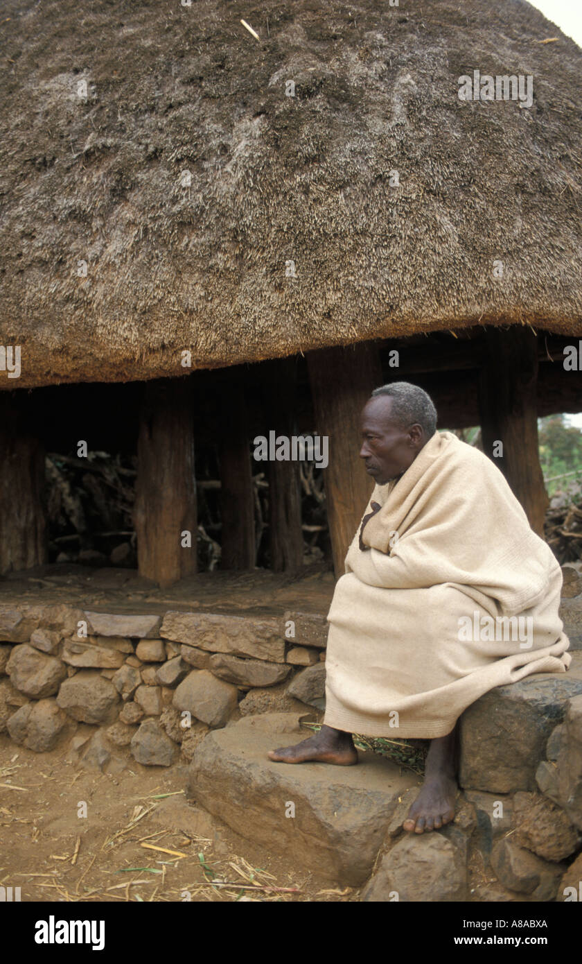 Konso man sitting in the mora or communal house, Mecheke village, Konso ...