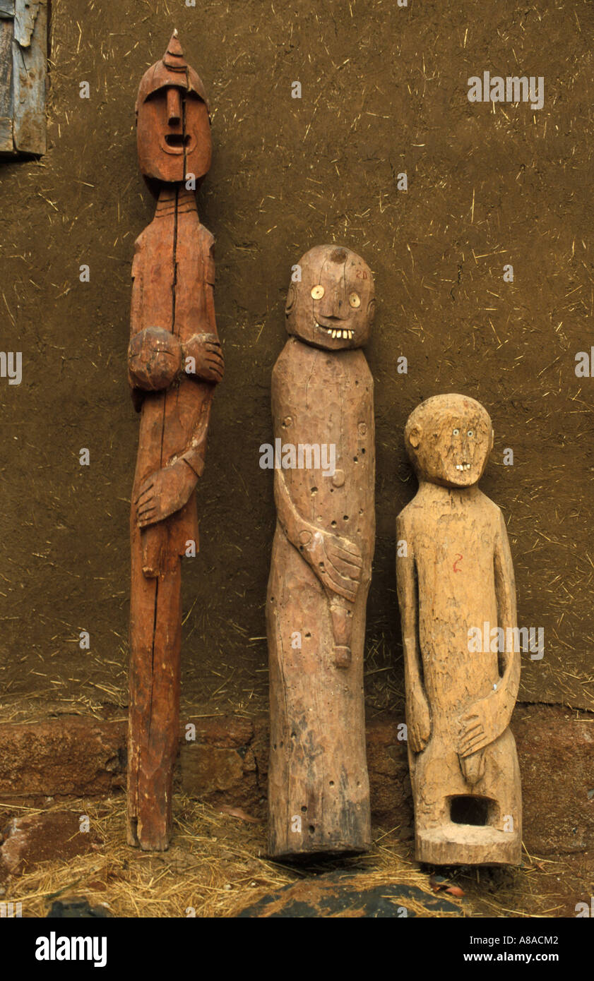 Wooden grave hi-res stock photography and images - Alamy
