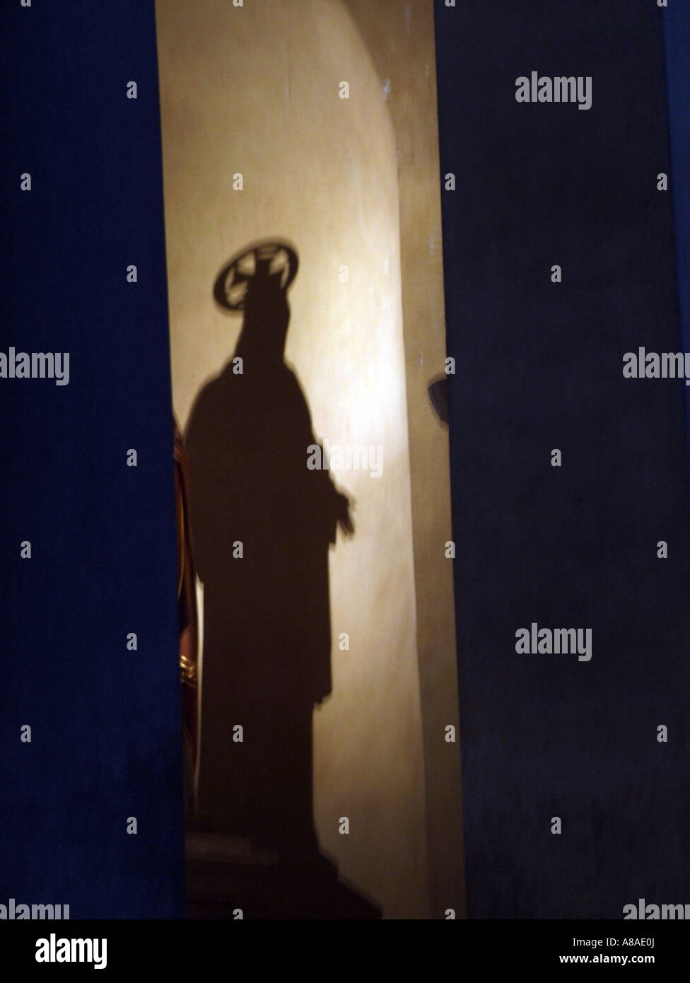 jesus christ statue in church in rome Stock Photo - Alamy