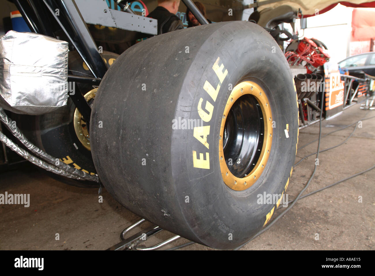 How Often Do Top Fuel Dragsters Change Tires