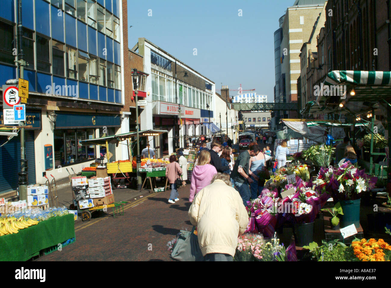 Croydon surrey street market hi-res stock photography and images - Alamy