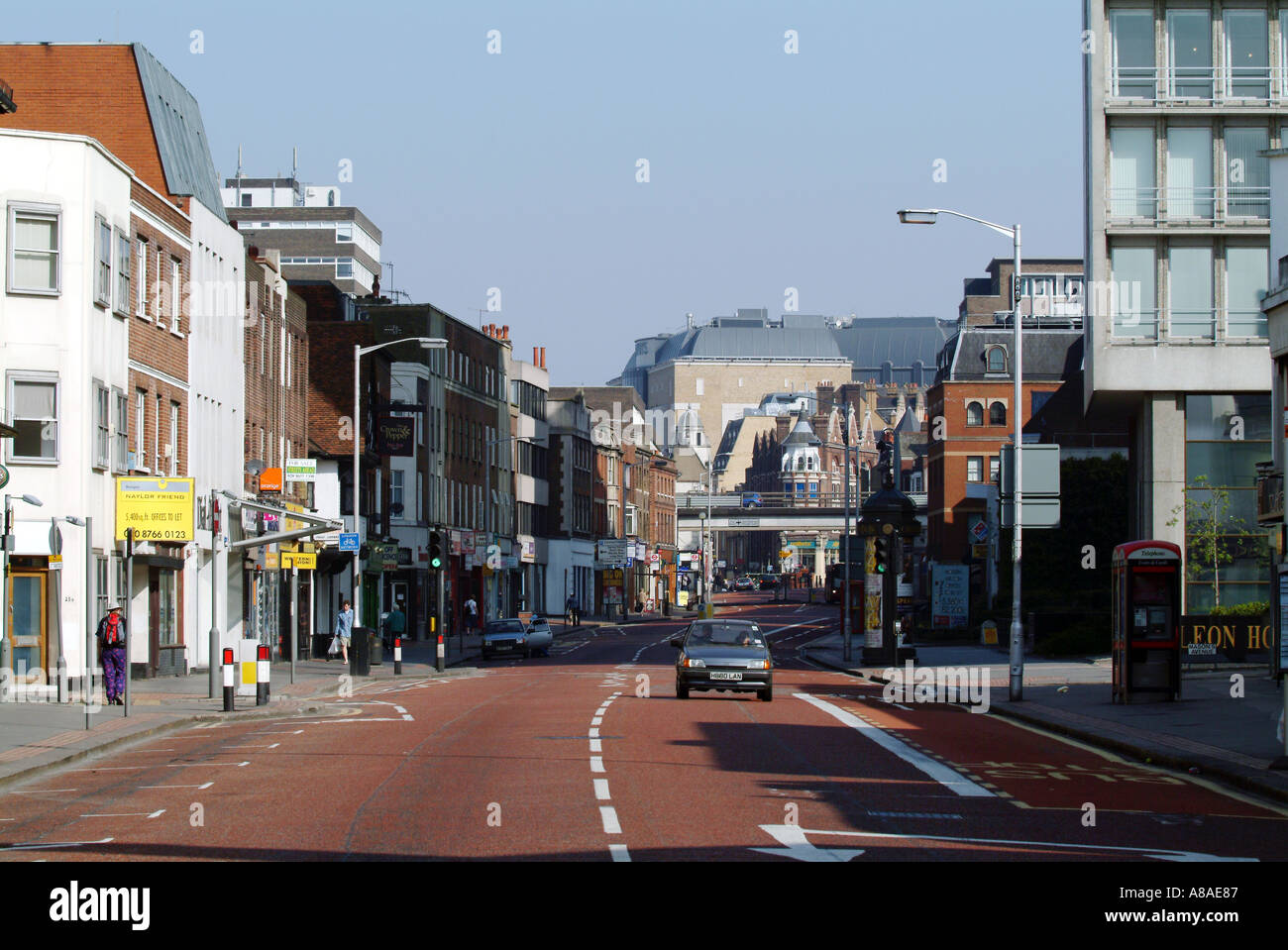 croydon high street bus stop taxi rank mass transport public transport ...