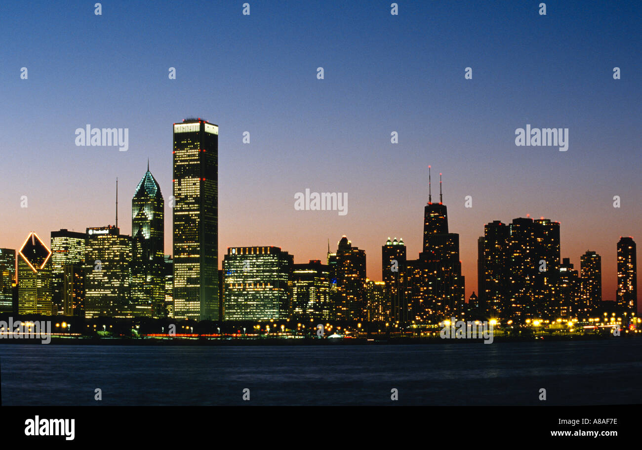 NIGHT Chicago Illinois Skyline at dusk Standard Oil and John Hancock ...