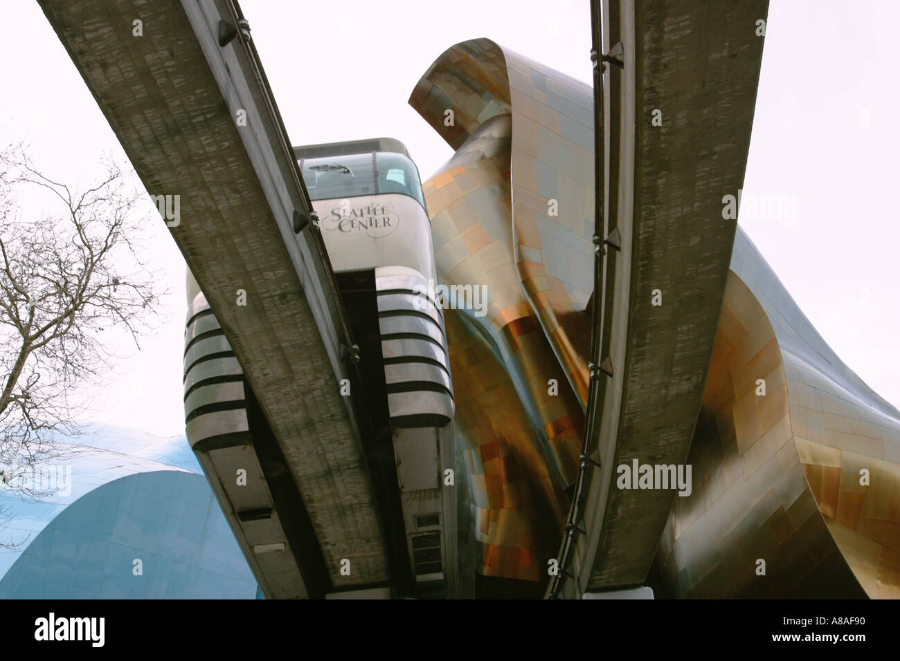 Seattle gehry track hi-res stock photography and images - Alamy