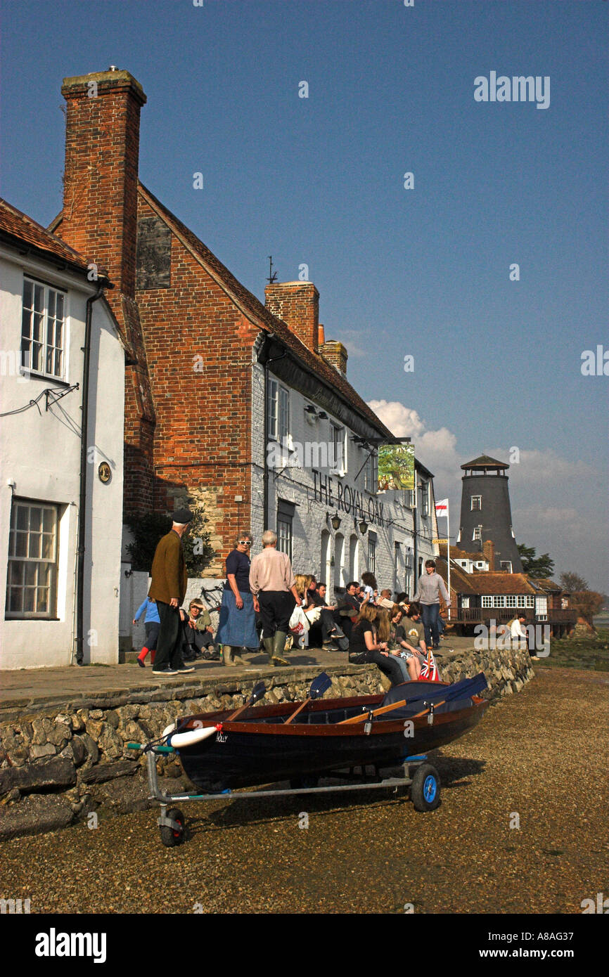 The Royal Oak Langstone in Summer Stock Photo - Alamy