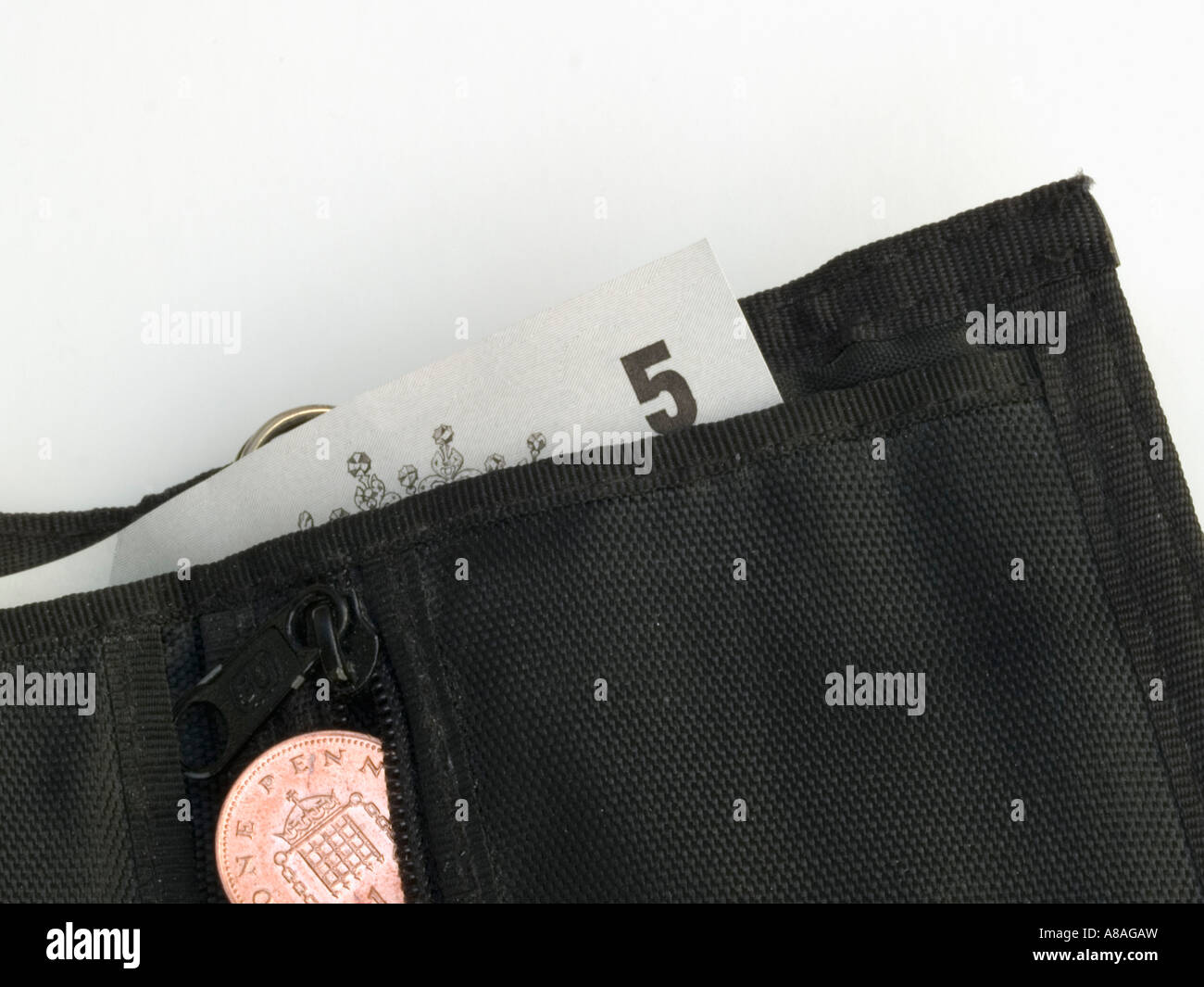 Money in a wallet hi-res stock photography and images - Alamy