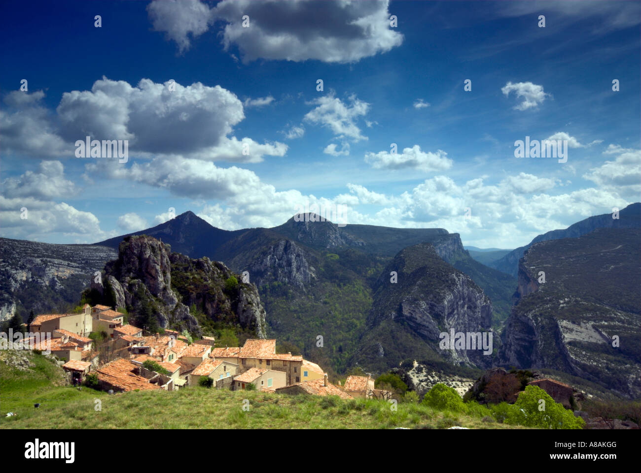 Rougon village du verdon alpes hi-res stock photography and images - Alamy