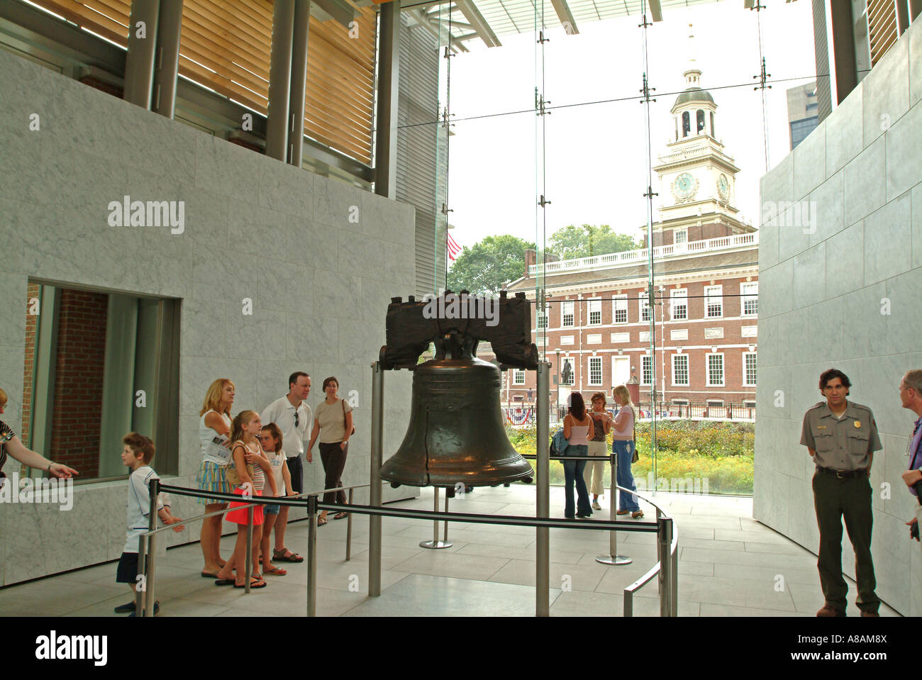 Philadelphia liberty bell center hi-res stock photography and images ...