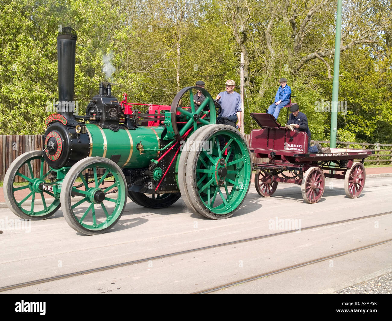Wallis steam vintage tractor hi-res stock photography and images - Alamy