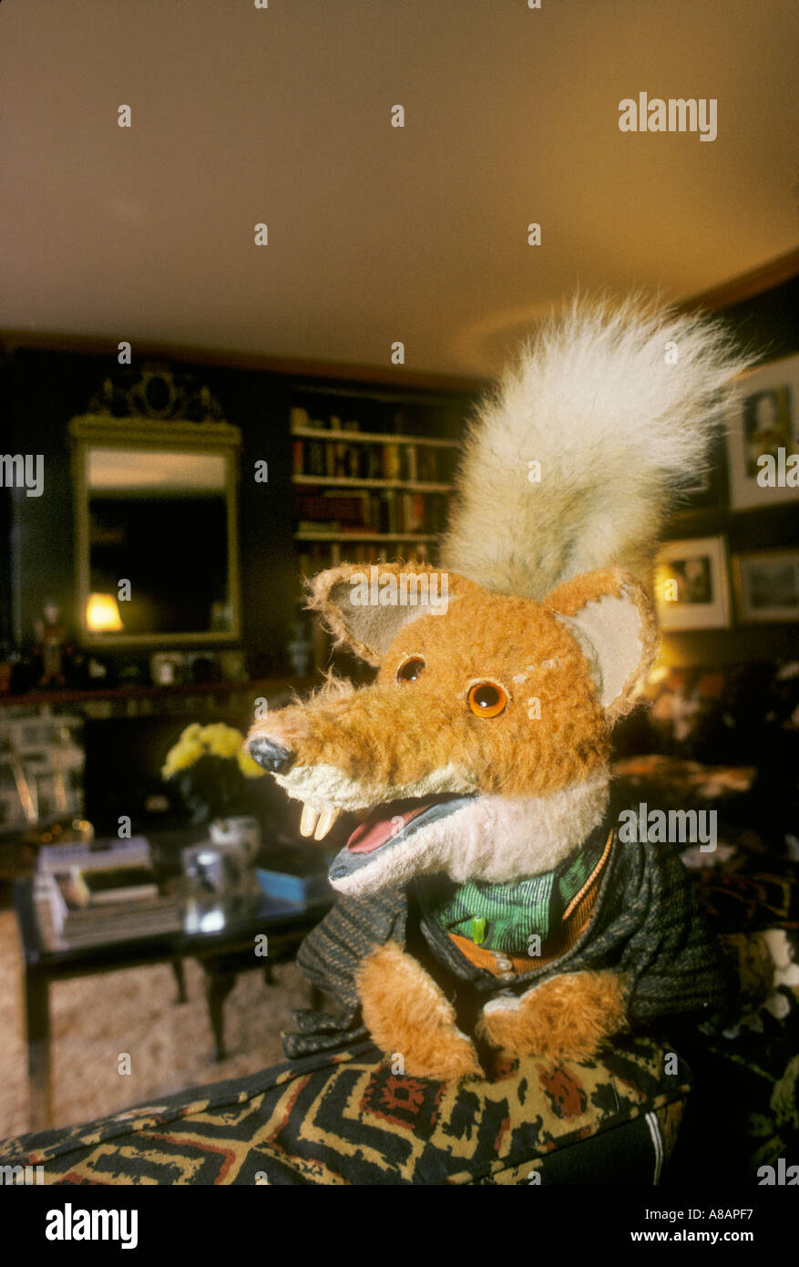 Basil brush hi-res stock photography and images - Alamy