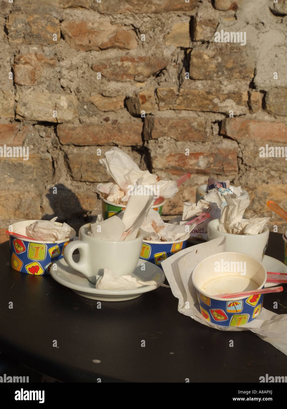 mess left on bar table Stock Photo - Alamy