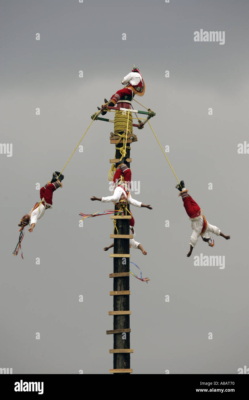 Los Voladores de Papantla a group performing traditional Mexican Indian ...