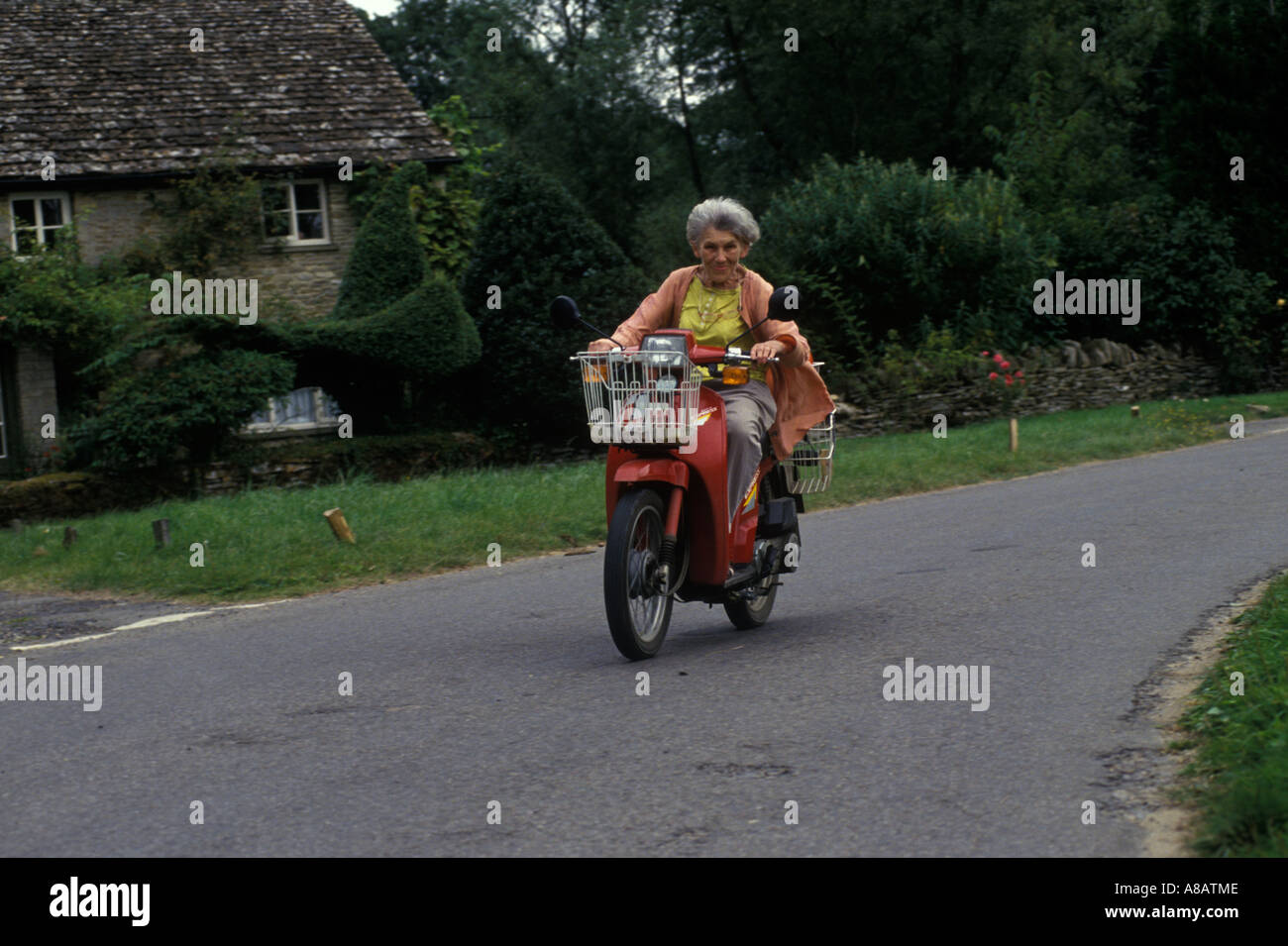 Senior citizens law hi-res stock photography and images - Alamy