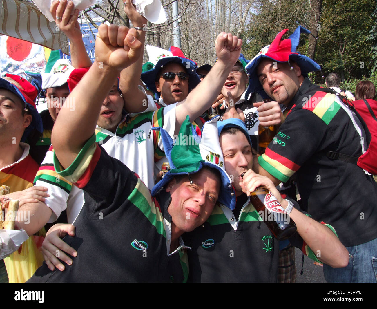 italian rugby fans in rome for the six nations match versus ireland ...
